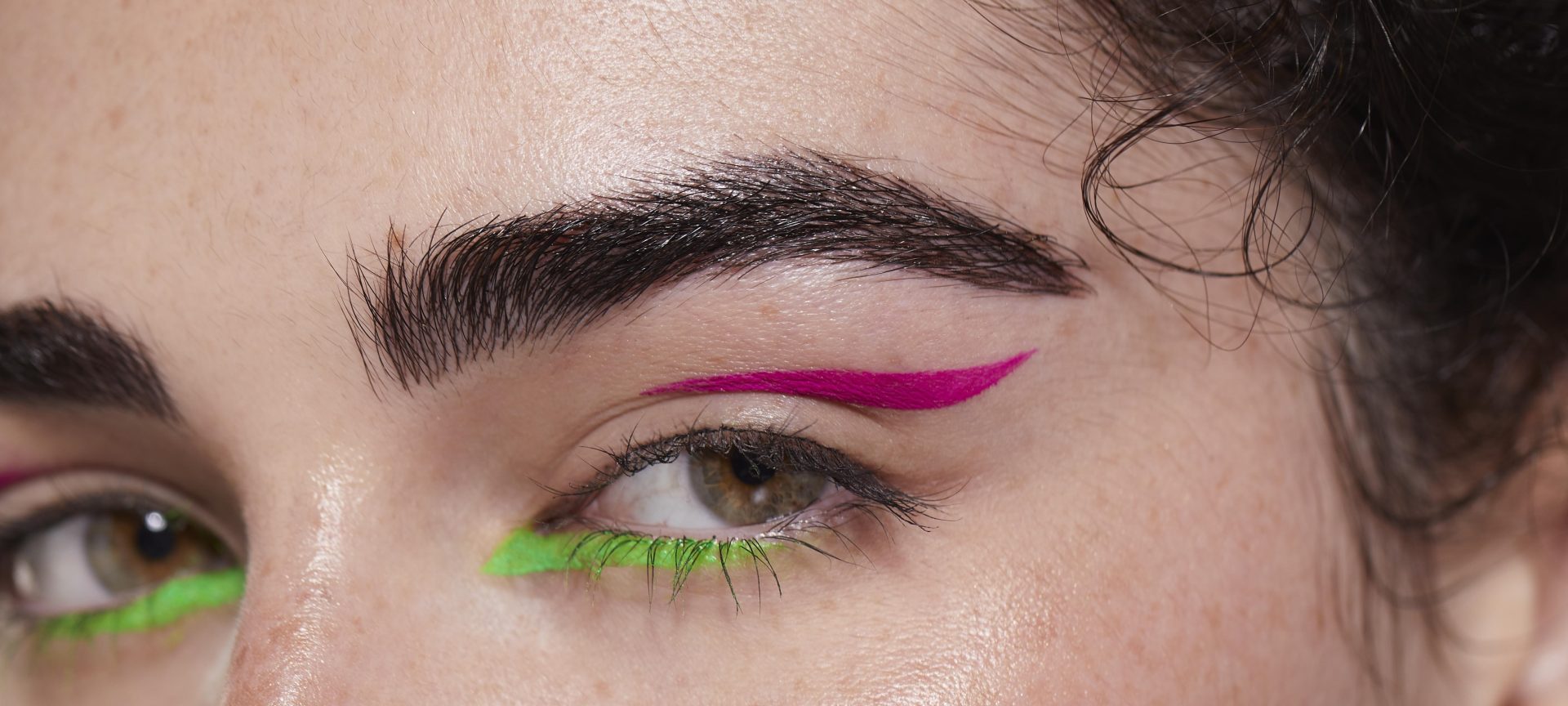 5 Natural Alternatives To Eyeliner With Multiple Color Choices ...